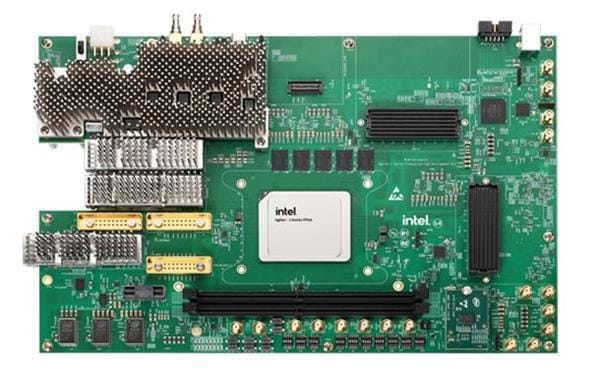 SoC FPGA Agilex 7 FPGA I-Series Transceiver-SoC Development Kit (Production 4 x F-Tile ...